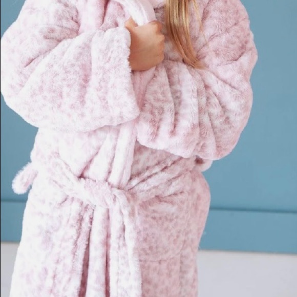 Minky Couture | Intimates & Sleepwear | Minky Couture Pink Cheetah Robe ...